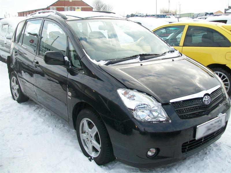 TOYOTA COROLLA VERSO 1794cc REAR AXLE